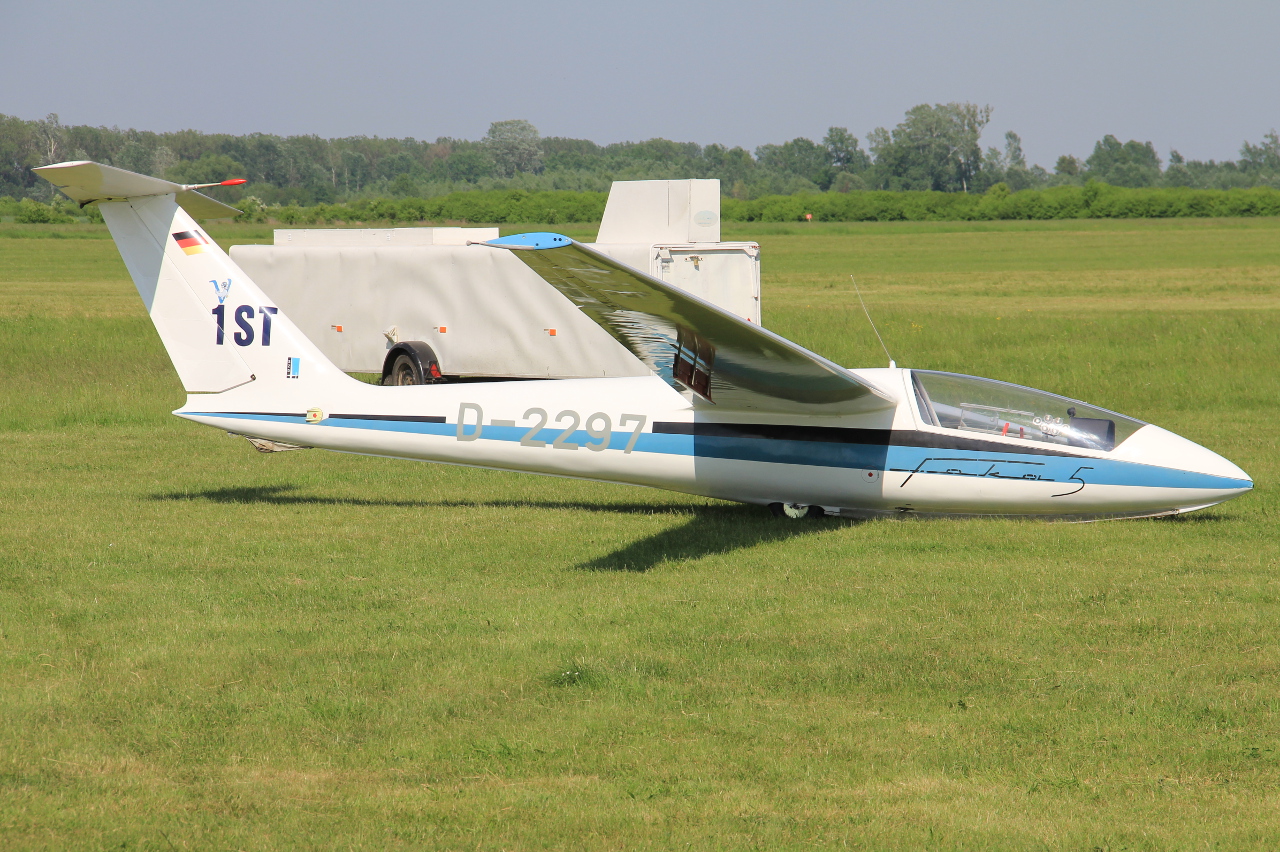 D-2297, (cn W-486), SZD-32A Foka 5 - Aviation Photos | Global Plane Spotter